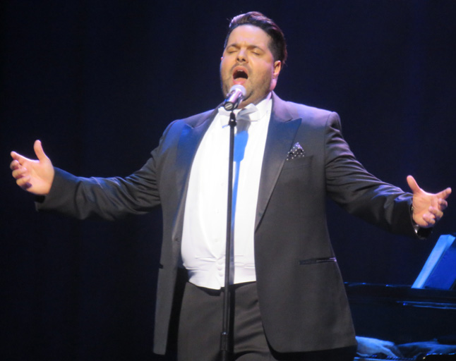 Oscar Feliu's presence looms large in Three Tenors Plus One show ...