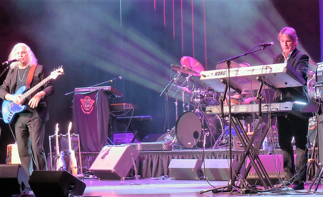 The Grass Roots bring hit-filled show to faithful fans at Savannah ...