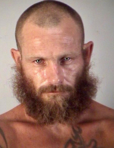 Landscaper arrested at Circle K after bag of meth falls from his pocket ...
