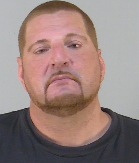 Man arrested after allegedly slamming girlfriend’s hand in door ...