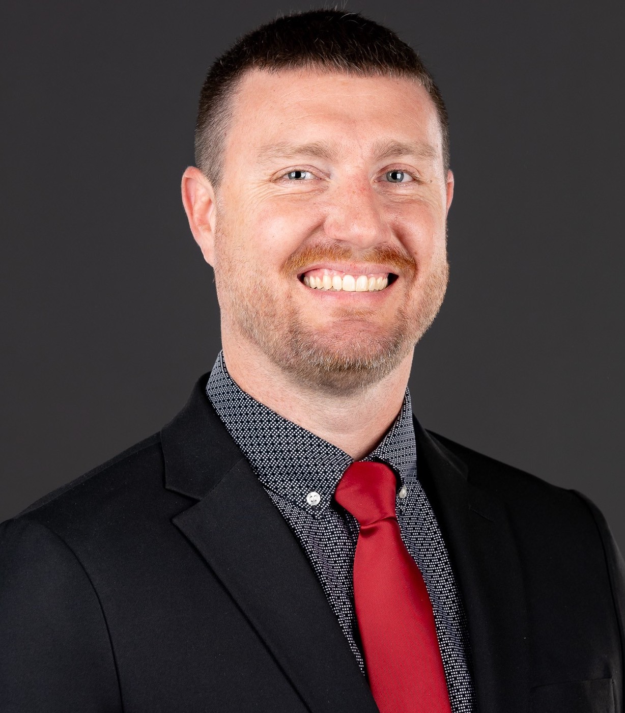VHS teacher offers harsh accusations as he jumps into race for top ...