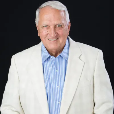 Bruce McLaughlin - Villages-News.com
