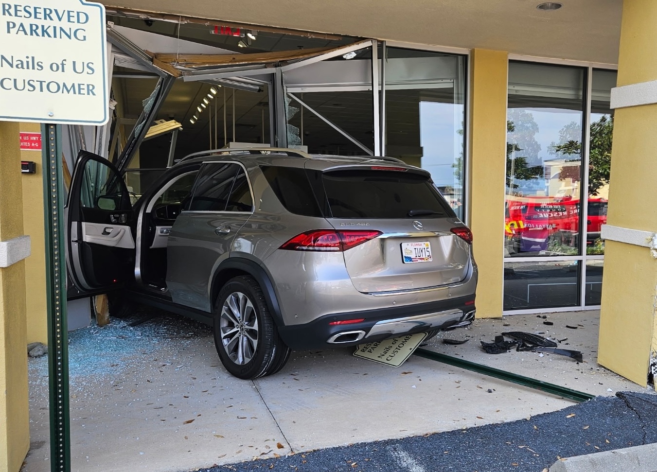 Driver crashes into store after confusing gas pedal with brake ...