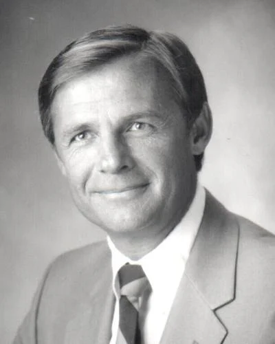 Larry M. Parr - Villages-News.com