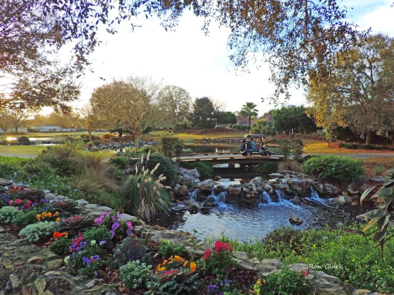 Sunrise at the golf cart entrance to Glenview Country Club - Villages ...