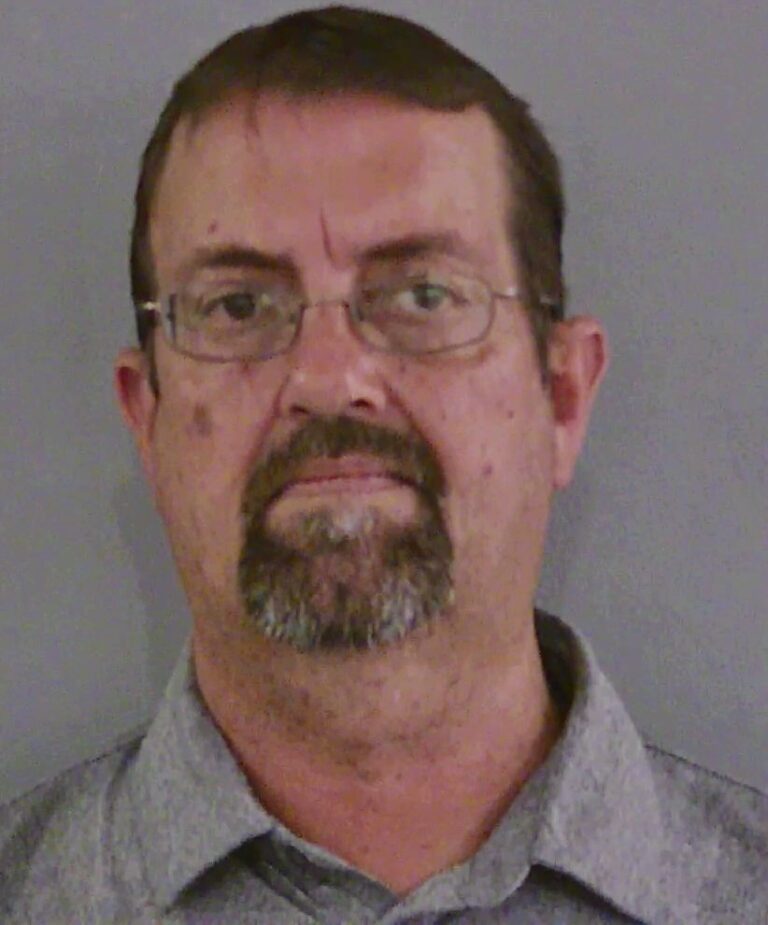 Driver with suspended license arrested at Dunkin Donuts in The Villages ...