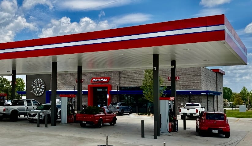 Woman arrested at RaceTrac after alleged attack on boyfriend who tried ...