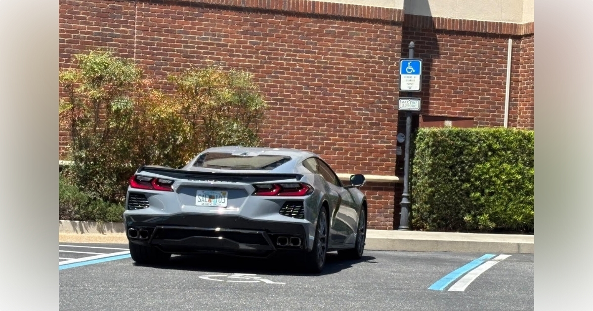 Corvette spotted in handicapped parking spot - Villages-News.com