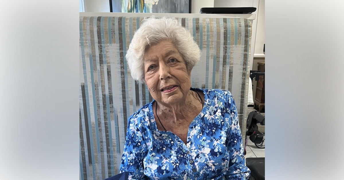 Lupe Hernandez - Villages-News.com