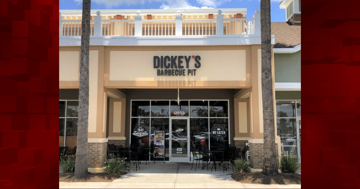 RESTAURANT REVIEW: Dickey’s Barbecue Pit offers delicious meals at ...
