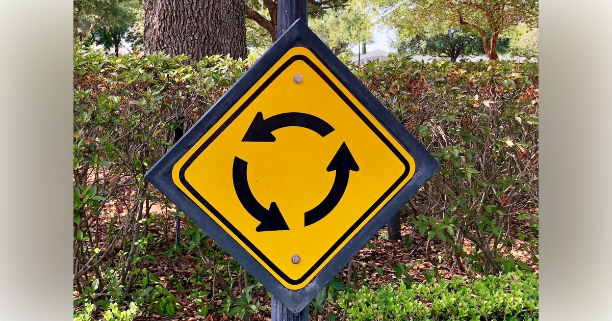 What is it about roundabouts that drive people crazy? - Villages-News.com