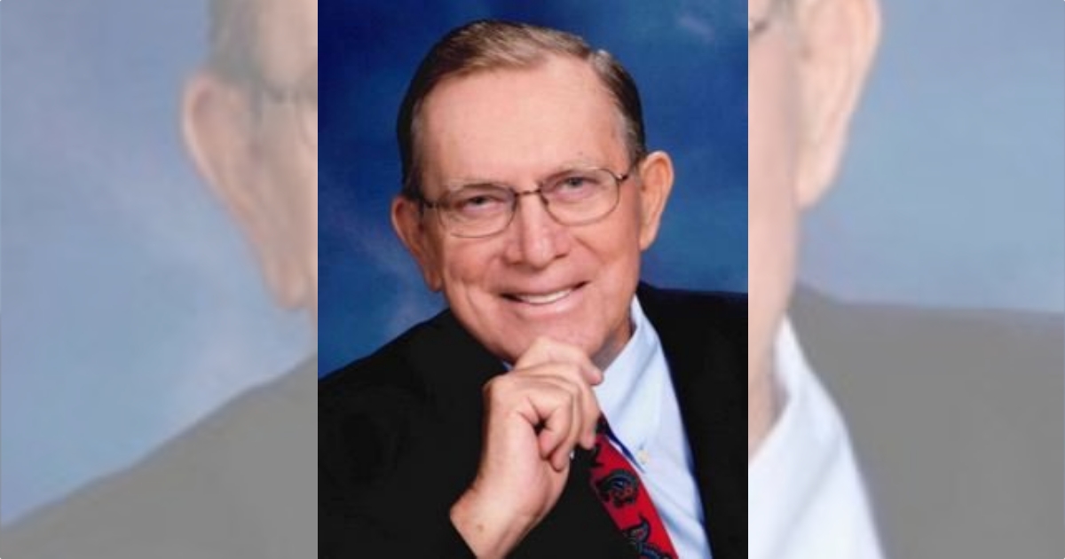 Thomas D. Wade - Villages-News.com