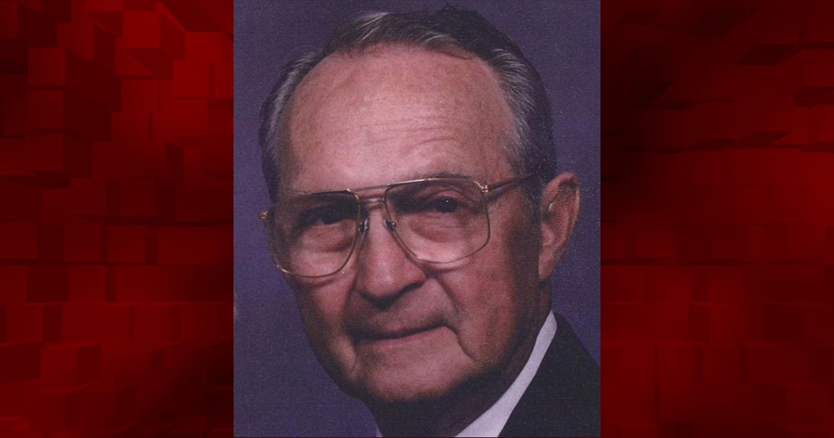 Charles H. “Chuck” Knolle - Villages-News.com