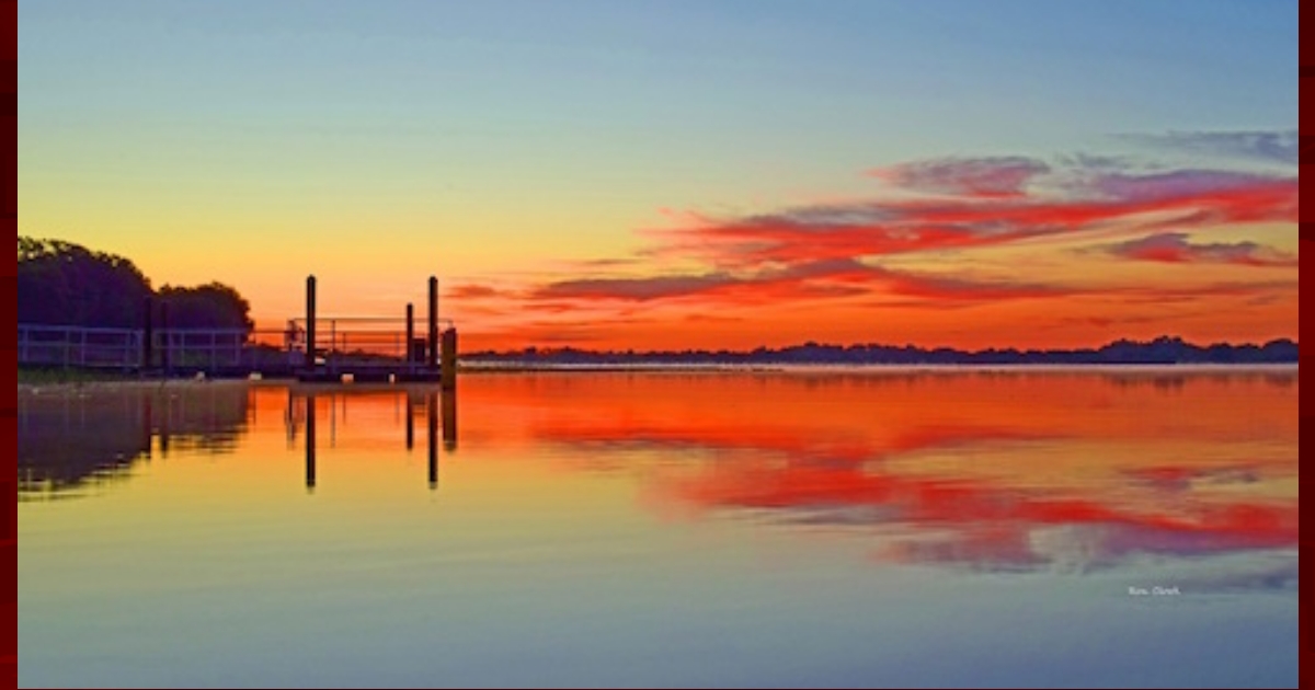 A cold sunrise at Lake Miona in The Villages - Villages-News.com